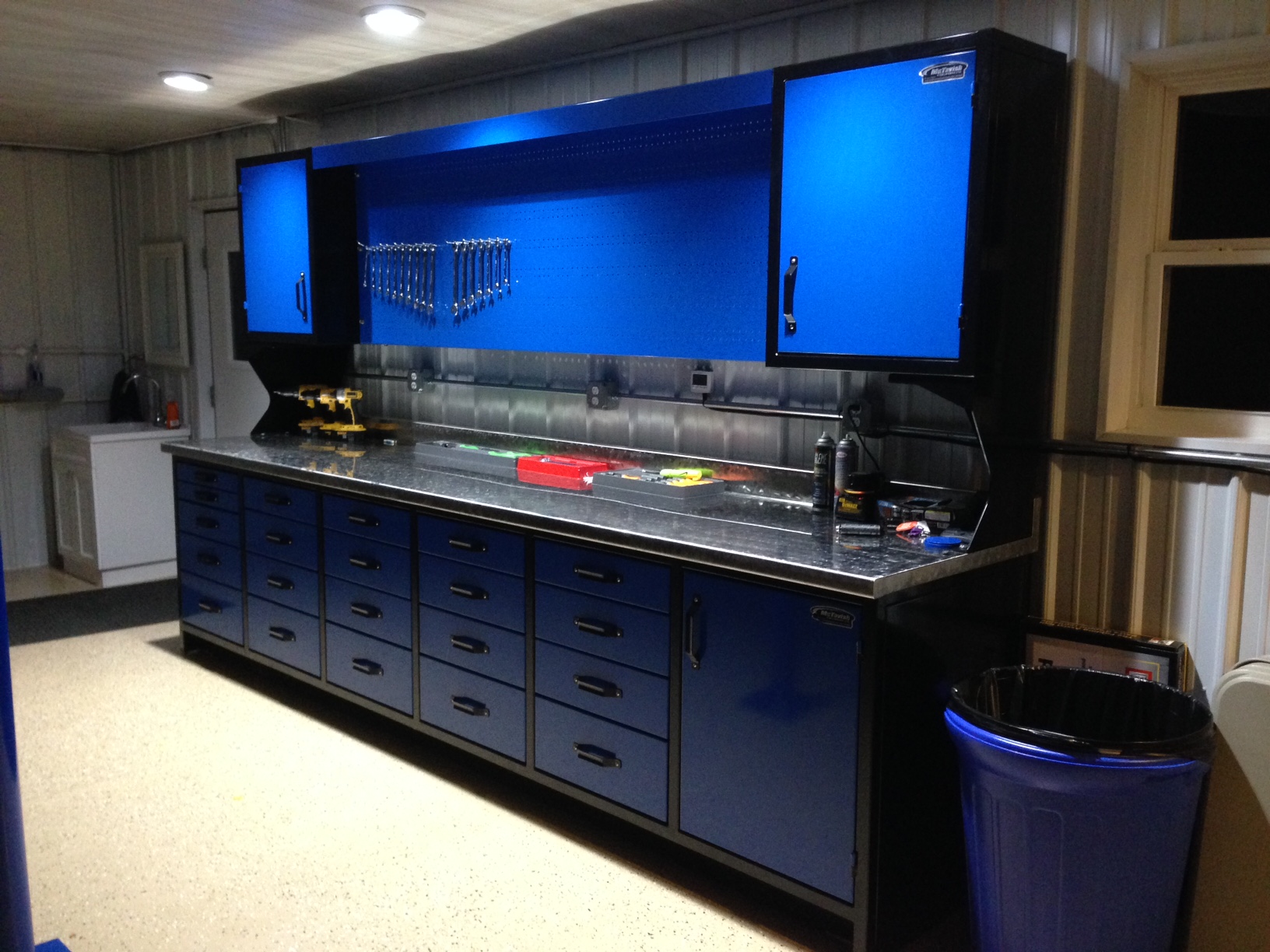 Upper Cabinets - The Heavy Duty Workbench